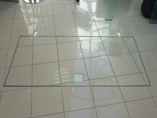 STAINLESS STEEL REINFORCED RECESSED HATCH